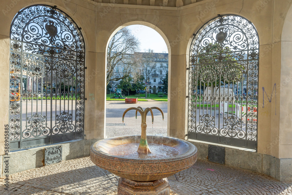 The Kochbrunnen (in German: boil fountain) in Wiesbaden is the most ...