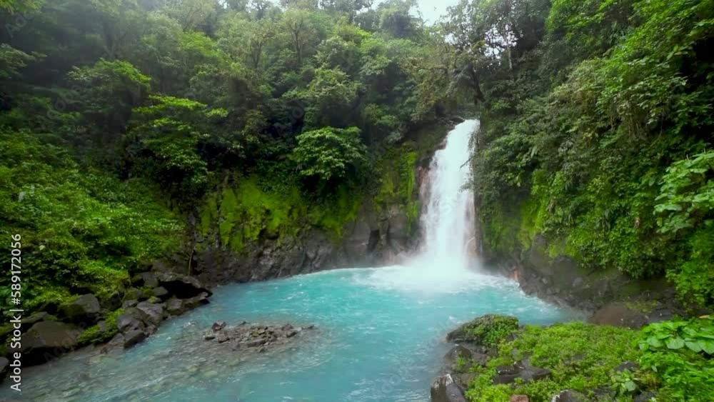 Catarata Rio Celeste, waterfall of blue river Rio Celeste, Parque ...