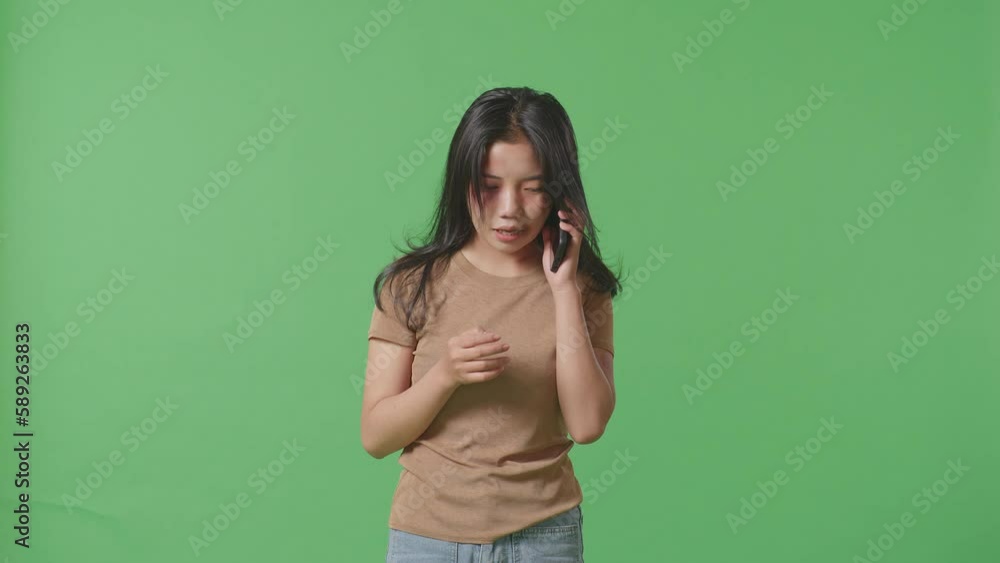 Young Asian Woman Victim Of Violence With Bruise On Face Crying And ...