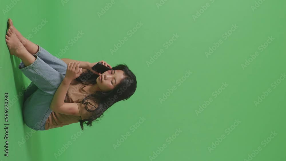 Full Body Of Young Asian Woman Victim Of Violence With Bruise On Body ...