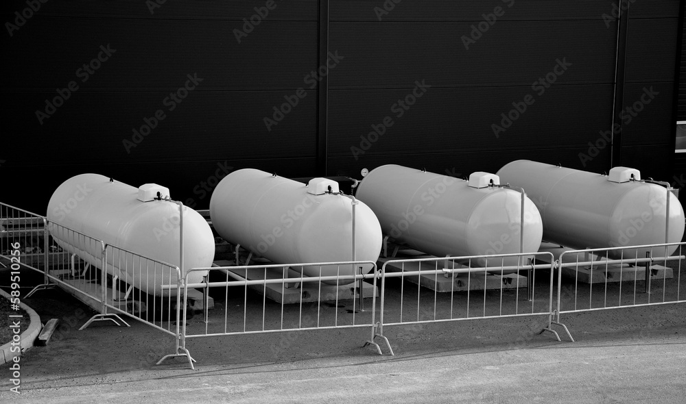 series of reservoirs, cylinder-shaped tanks is a safe storage of LPG ...
