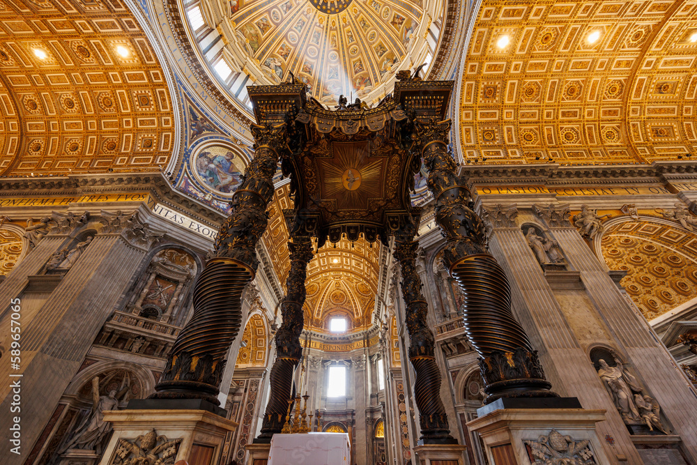 ROME, ITALY-APRIL 3,2023: Inside St. Peter's Basilica (Basilica Papale ...