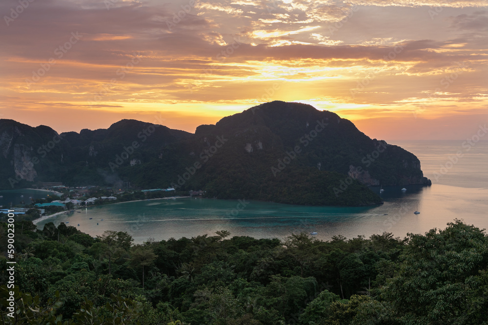 High resolution panoramic view from Phi Phi Island viewpoint at the crimson sunset: amazing ...