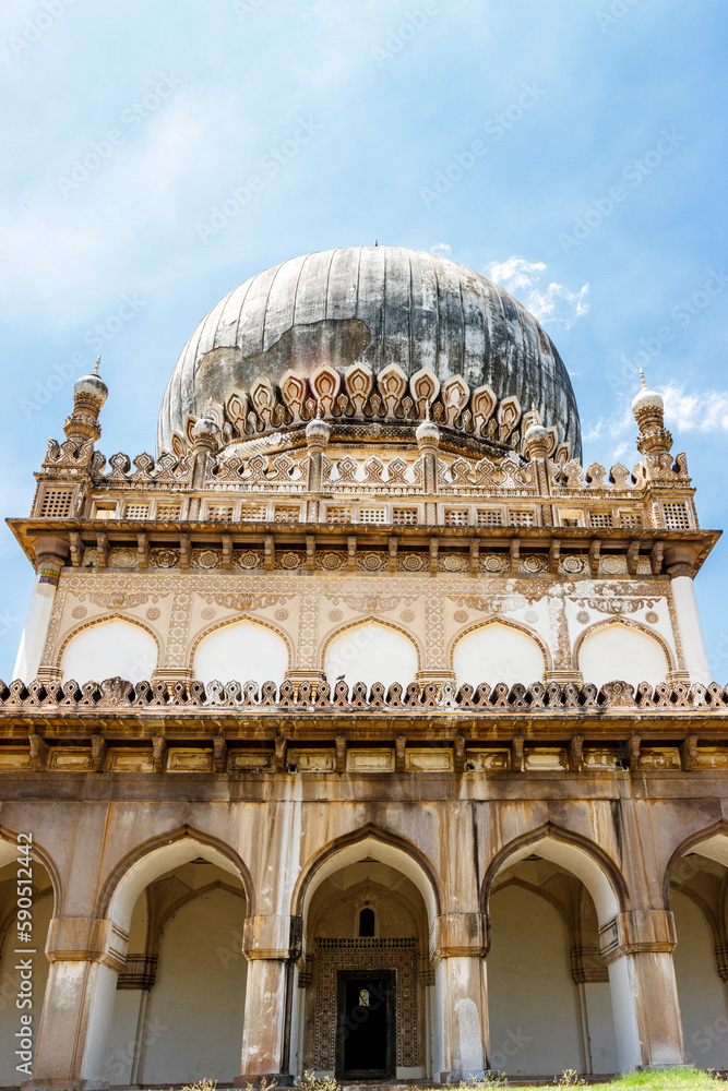 Interior of the Qutub Shahi Tombs (Tomb of 3rd King Ibrahim Quli Qutb ...