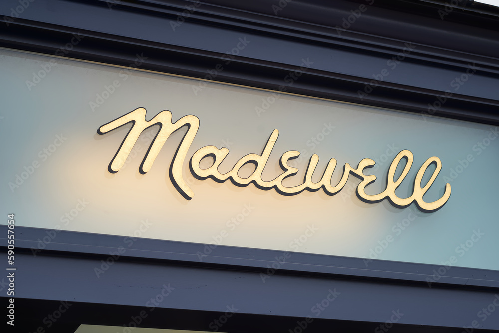 Westport, CT - April 7, 2023 : Madewell clothing brand boutique ...