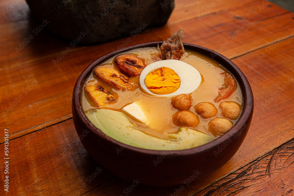 Foto de Ingredientes frescos para preparar el plato tradicional de la ...