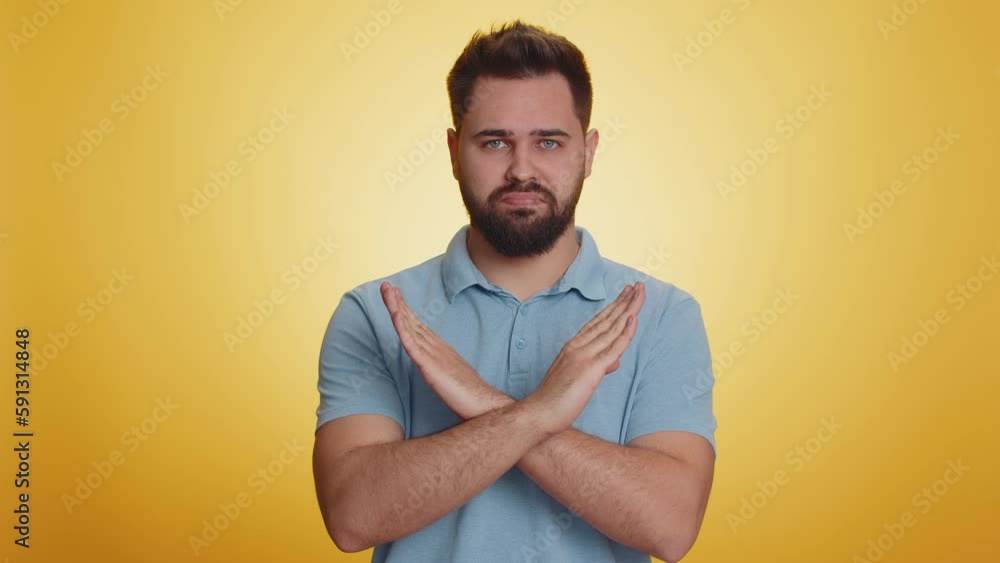 Vidéo Stock I am dont want it, not me. Confused young caucasian man ...