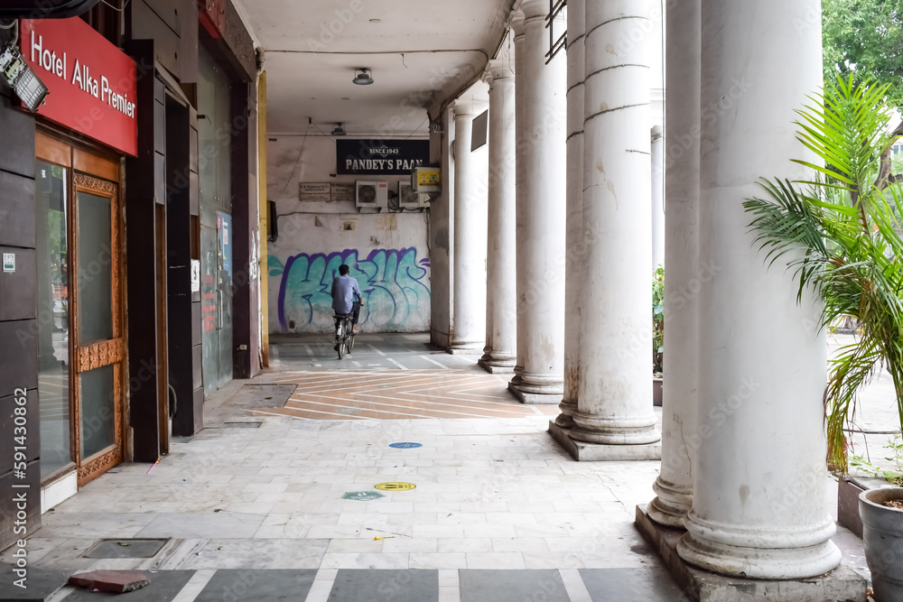 Foto de Delhi, India, March 31 2023 - Famous business district ...