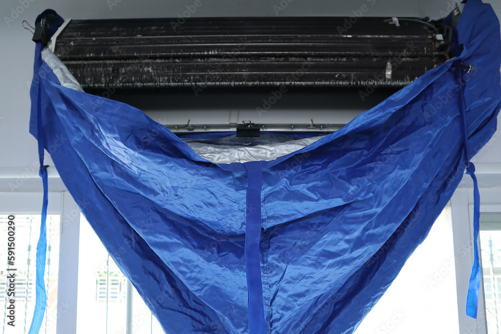 ac waterproof cleaning cover bag is used to protect water leaking ...