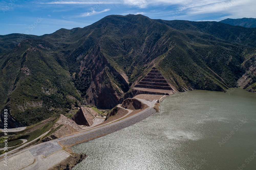 Pyramid Lake in California. It is a reservoir formed by Pyramid Dam on ...