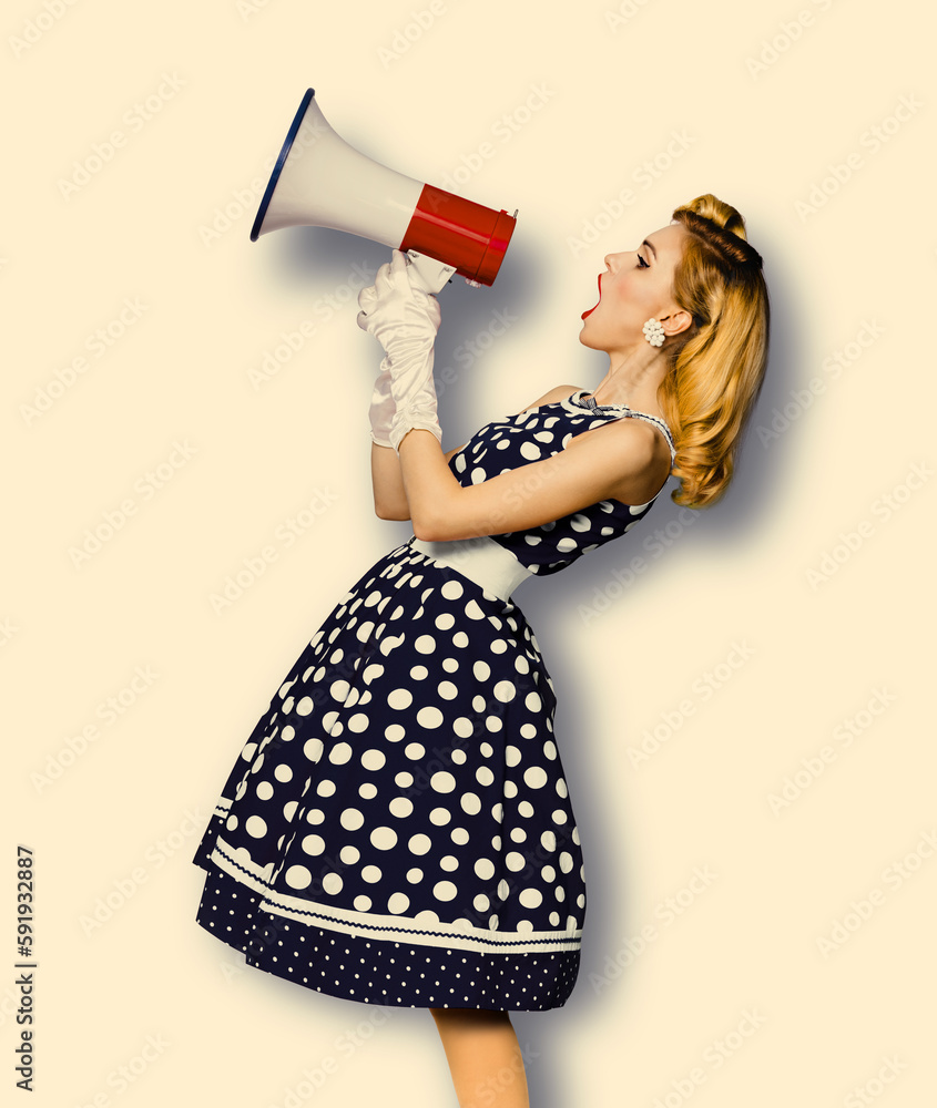 Profile side image of beautiful woman hold mega phone, shout advertise ...