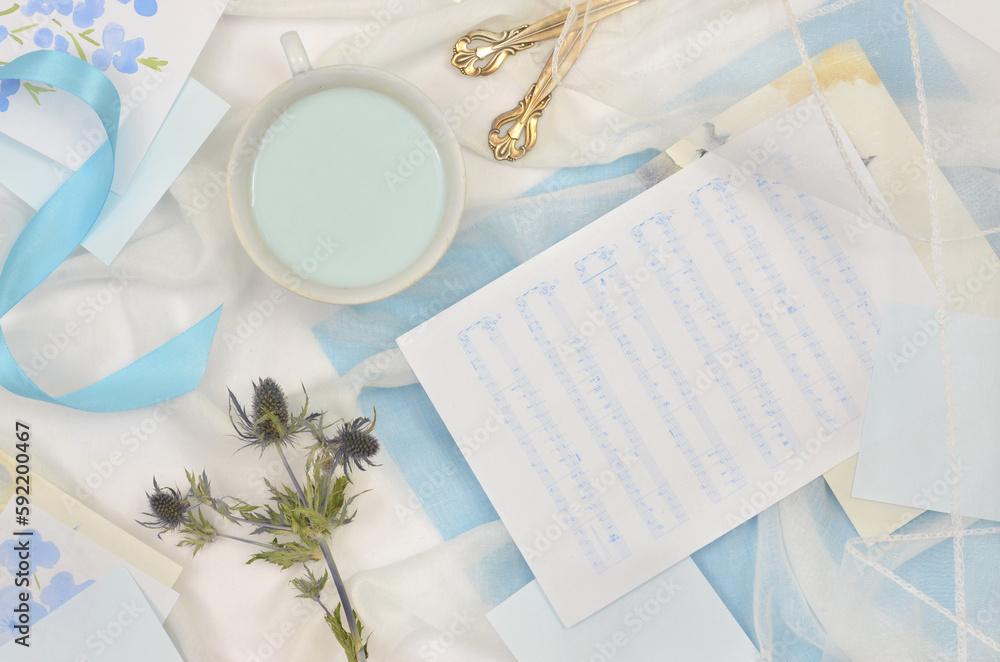 Blue Butterfly Pea Flower Tea Latte, Mermaid Latte, blue matcha latte ...