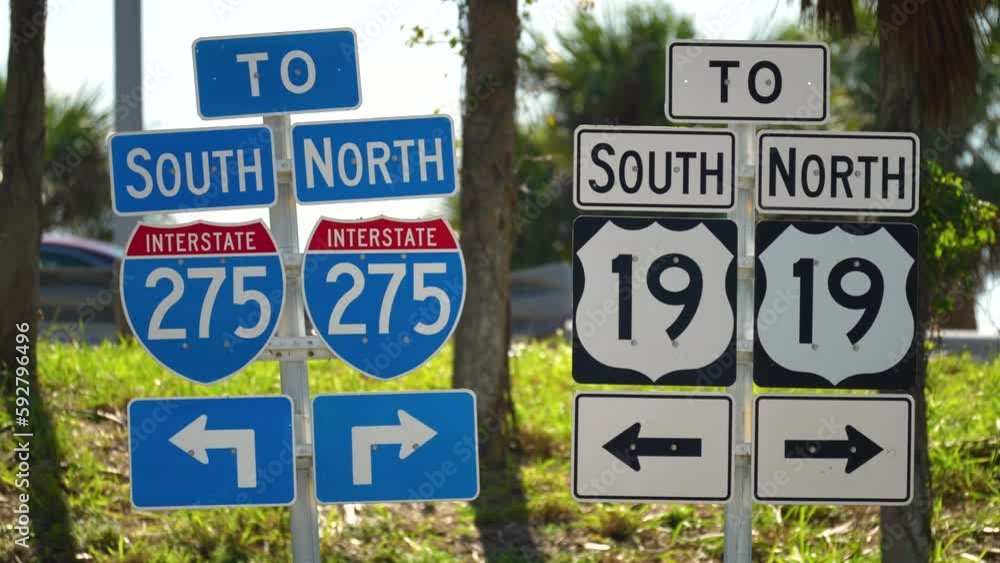 Blue direstional road sign indicating direction to I-275 freeway ...