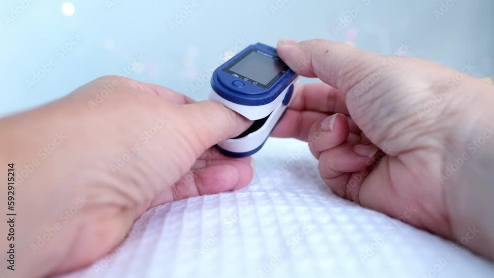 household medical device pulse oximeter for measuring oxygen in blood ...