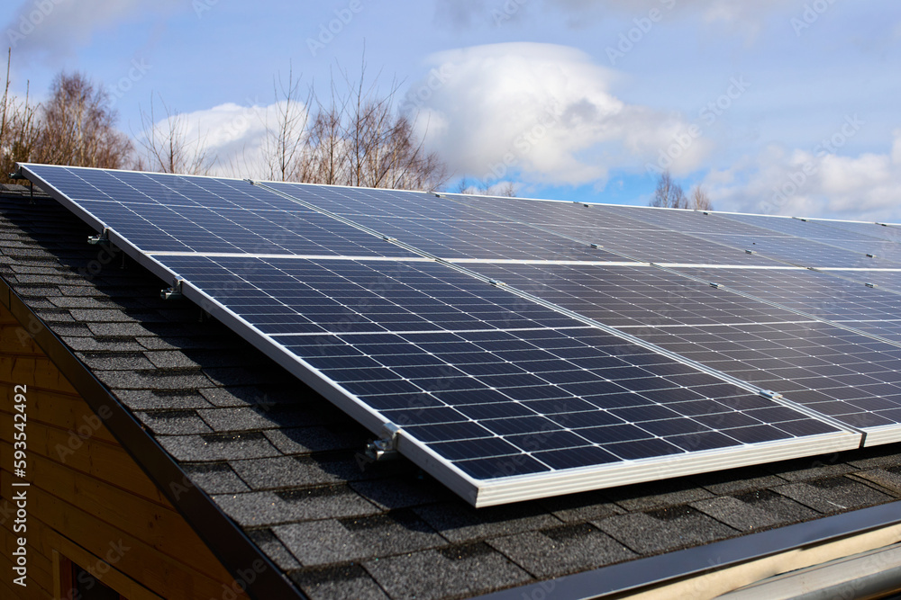 Electricity consumption in a country house. An innovative way to ...