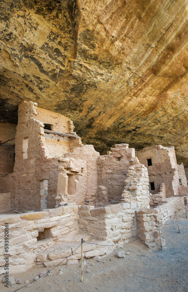 Ancestral Puebloan Cliff Dwellings at Mesa Verde National Park Stock ...