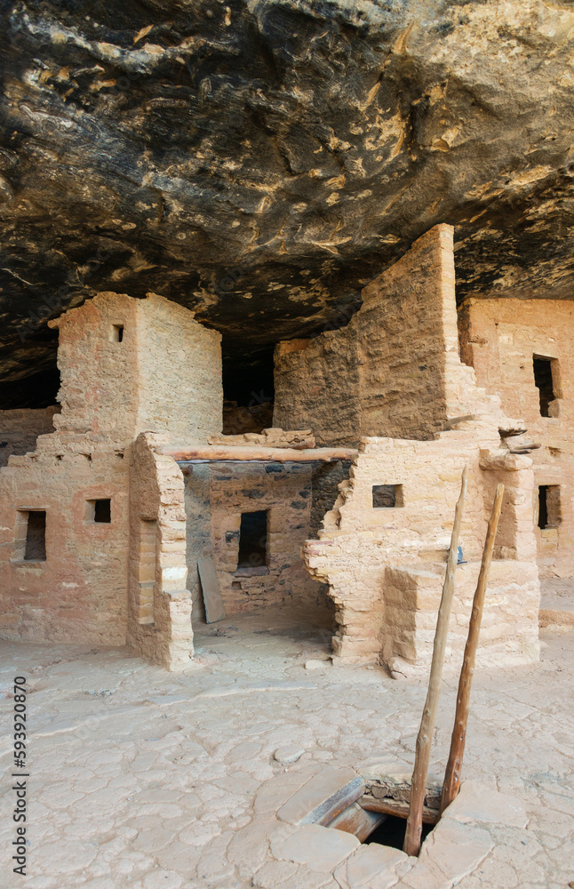 Ancestral Puebloan Cliff Dwellings at Mesa Verde National Park Stock ...