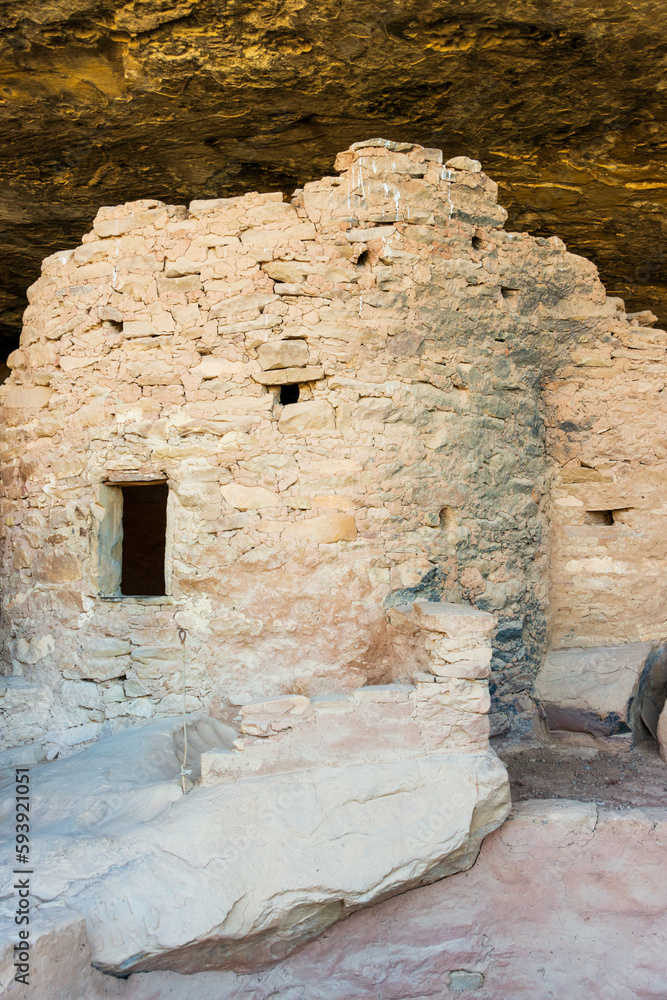Ancestral Puebloan Cliff Dwellings at Mesa Verde National Park Stock ...