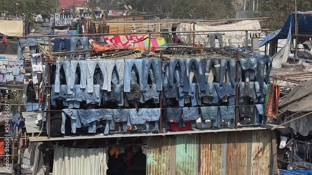 Dhobi ghat Mumbai, Dharavi slums laundry area, street view, Maharashtra ...