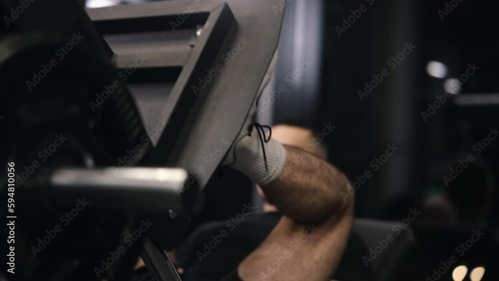 Athletic man, Healthy lifestyle, Fitness center. Good-looking fitness ...