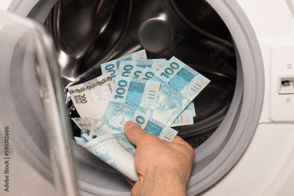 Foto de Brazilian money in the washing machine, Concept, Money ...