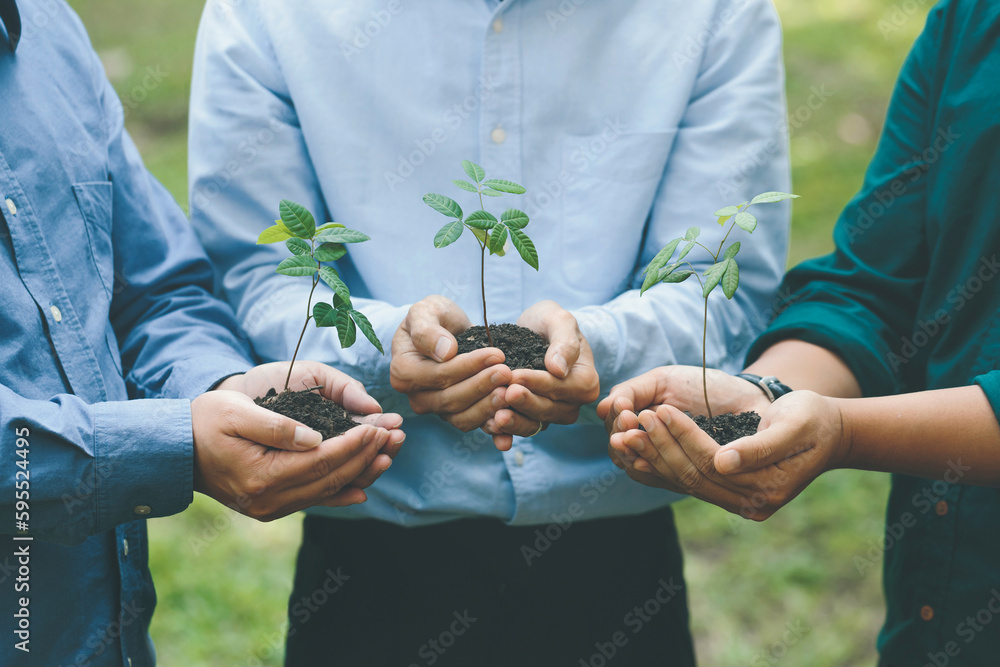 Environmental cooperation. Unity of businesspeople and community ...