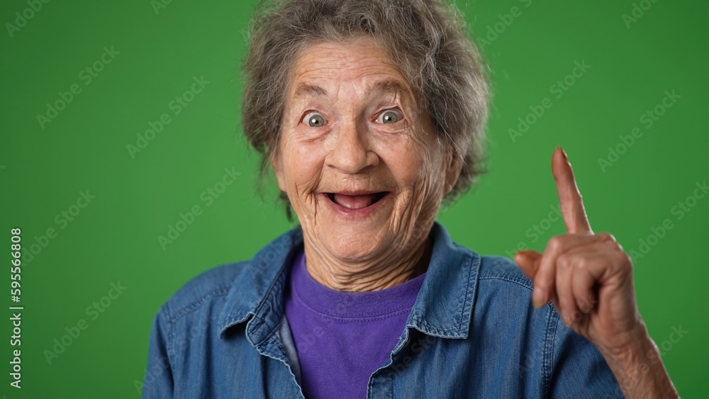 Extreme closeup of funny thinking thoughtful elderly old toothless ...