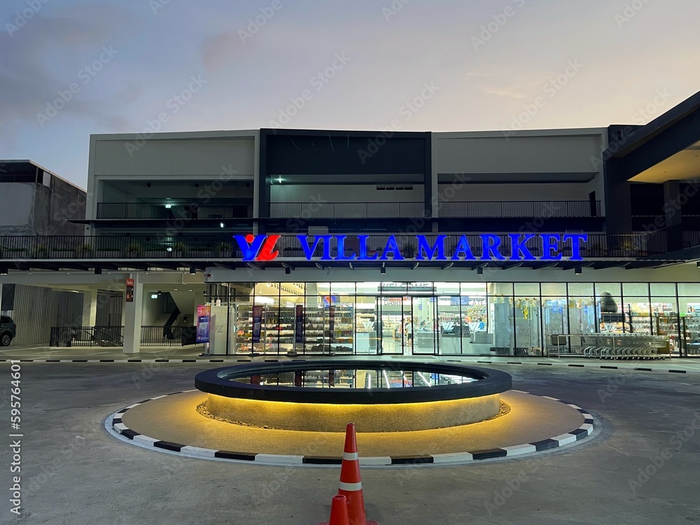 Grocery shopping in Thailand. Villa Market supermarket's facade at ...