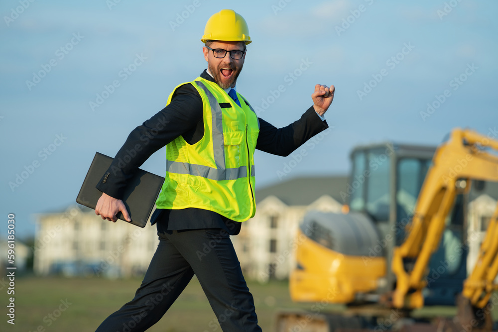 amazed engineer man at civil engineering wear helmet. photo of engineer ...