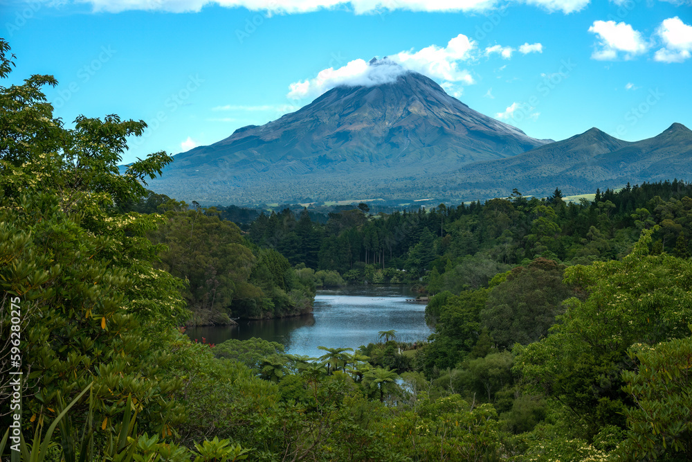 Mount Taranaki (Taranaki Maunga) a dormant stratovolcano, Taranaki ...