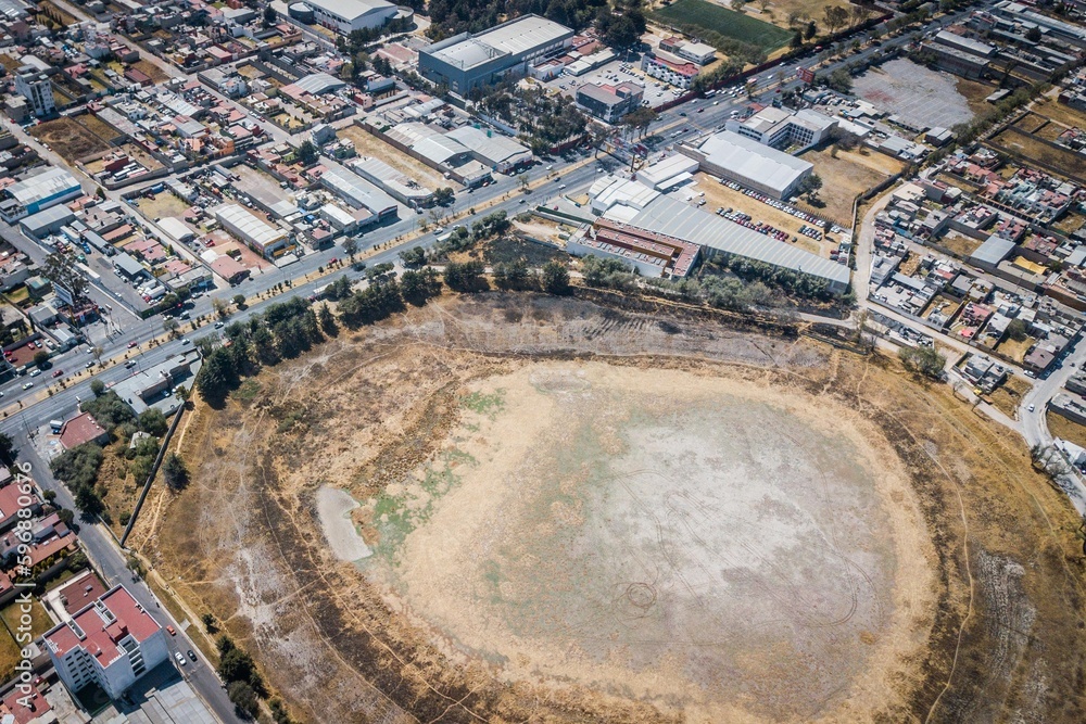 Sequía en la Laguna de ojuelos, en Toluca Stock Photo | Adobe Stock