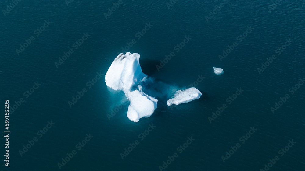 Foto de Icebergs drone aerial image top view - Climate Change and ...