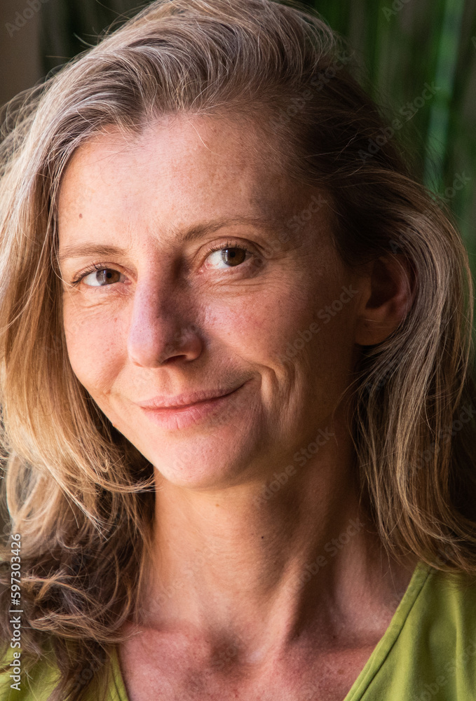 beautiful woman portrait no makeup authentic and natural Stock Photo ...