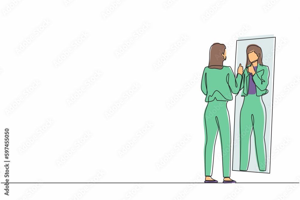 Single continuous line drawing businesswoman loves to look at her ...