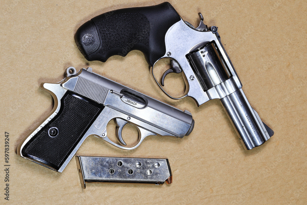 The compact revolver gun, stainless steel j-frame m60 pistol and ...