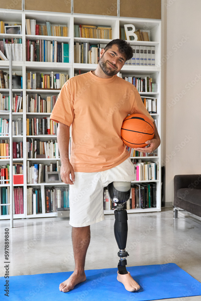 Happy young man amputee with prosthetic leg disability prosthesis ...