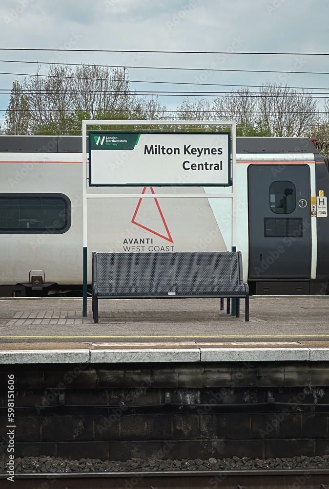 Milton Keynes Central Railway Station in England. London Northwestern ...