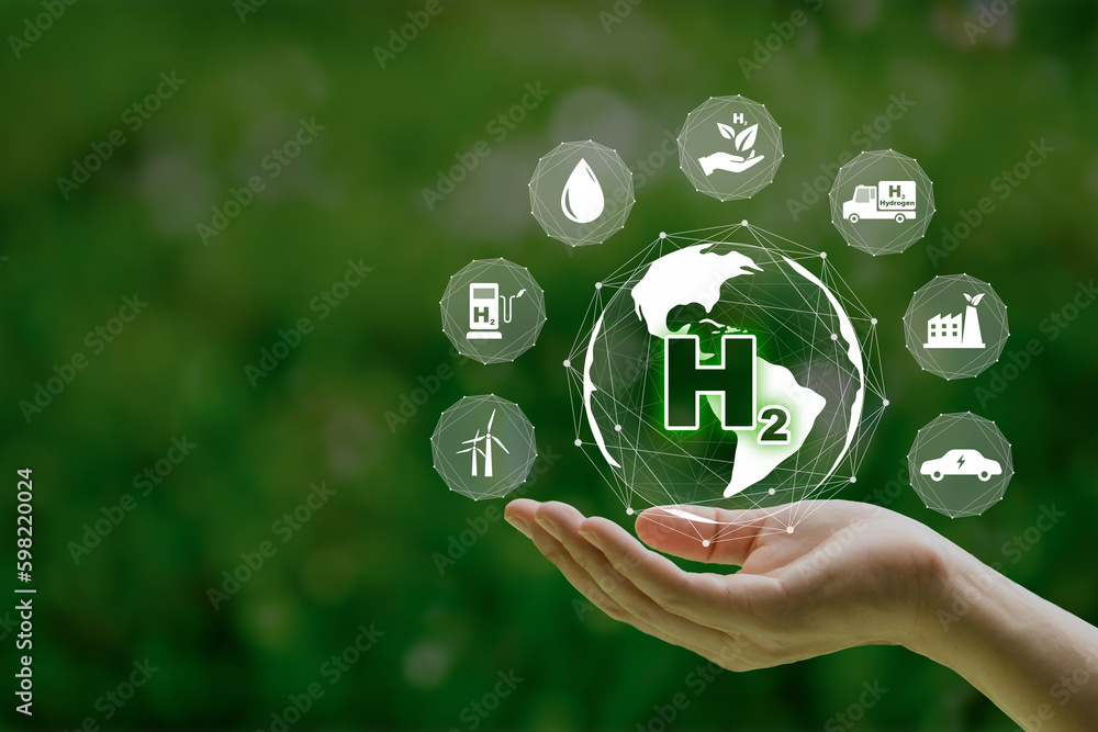 Foto de H2 hydrogen innovation zero emissions technology in the hand ...