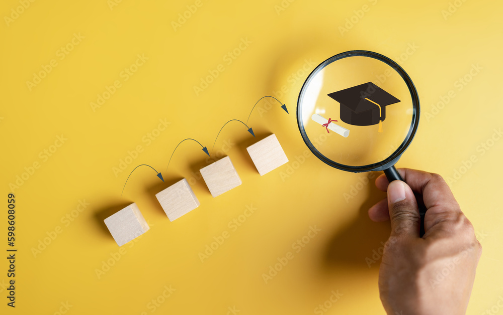 Foto de Steps of education leading to success goal. Taking strategic ...