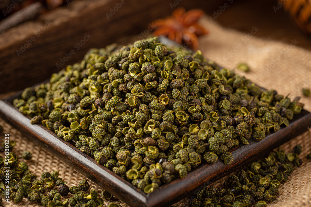 Piper nigrum,Green pepper,Zanthoxylum schinifolium(huajiao),fresh and ...