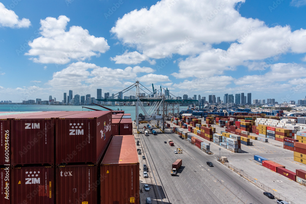 Miami, Florida, USA - view on the containers loaded on the cargo ship ...