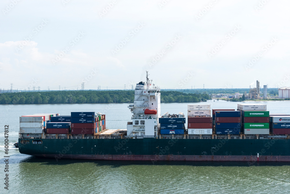 Tanjung Pelepas, Johor, Malaysia - container ship arriving to the port ...