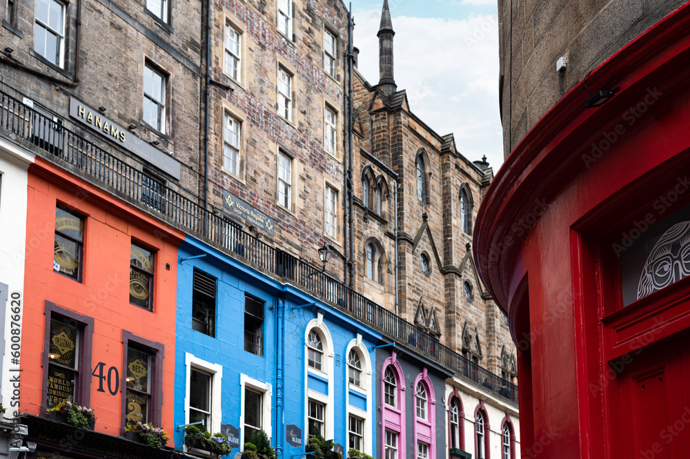 Edinburgh, Scotland - April 11, 2023: Busy Streets of Edinburgh ...