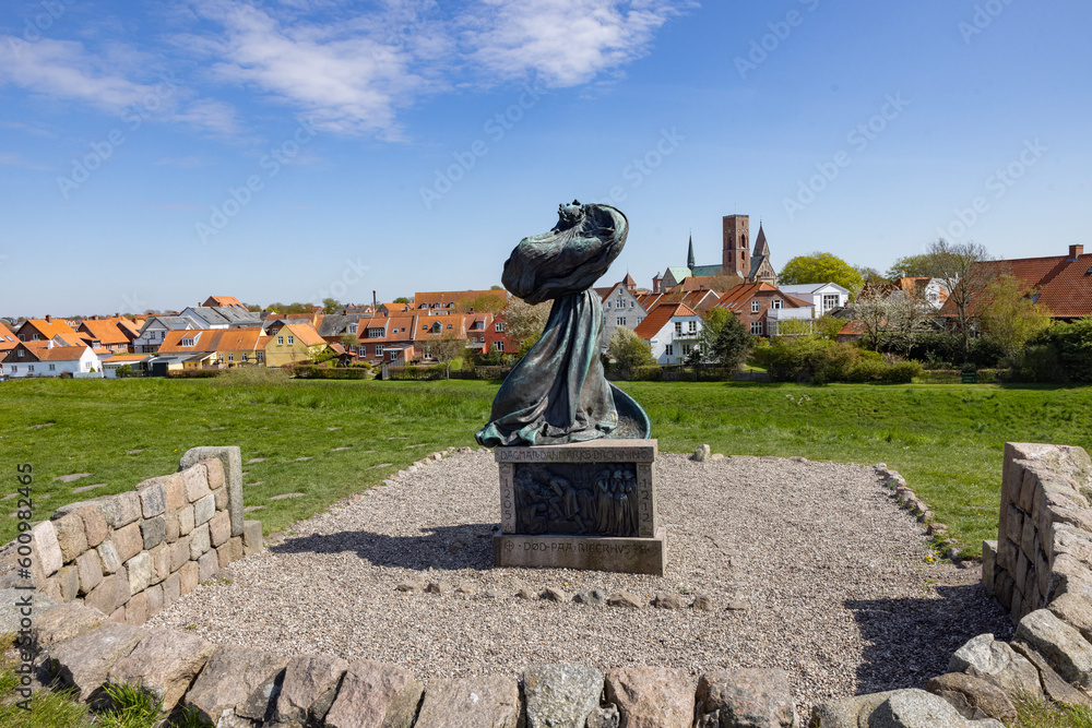 Statue of Queen Dagmar, Queen Dagmar of Denmark - Princess Margaretha ...
