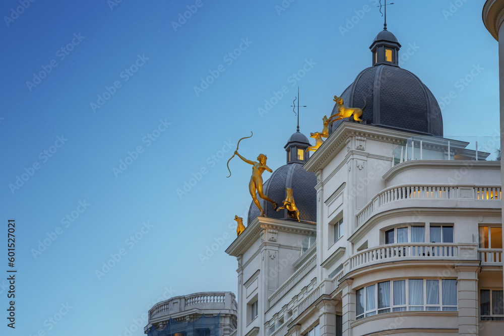 Diana the Huntress (Diana Cazadora) Sculpture on top of a building at ...
