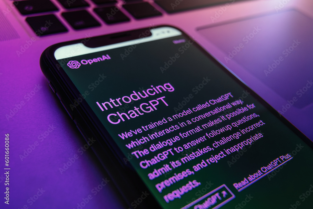 Foto de Antalya, Turkey - May 8, 2023: ChatGPT chatbot, powered by Open ...