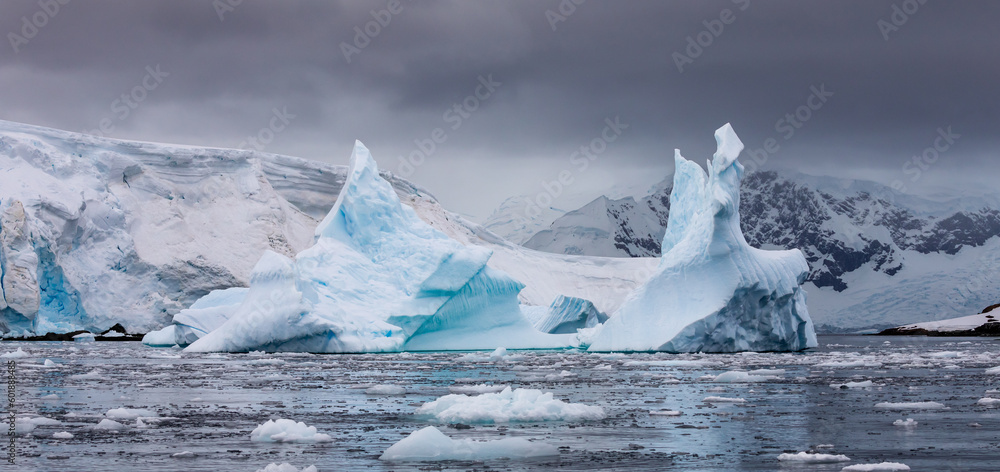 Antarctica landscape showing glaciers and climate change Stock Photo ...