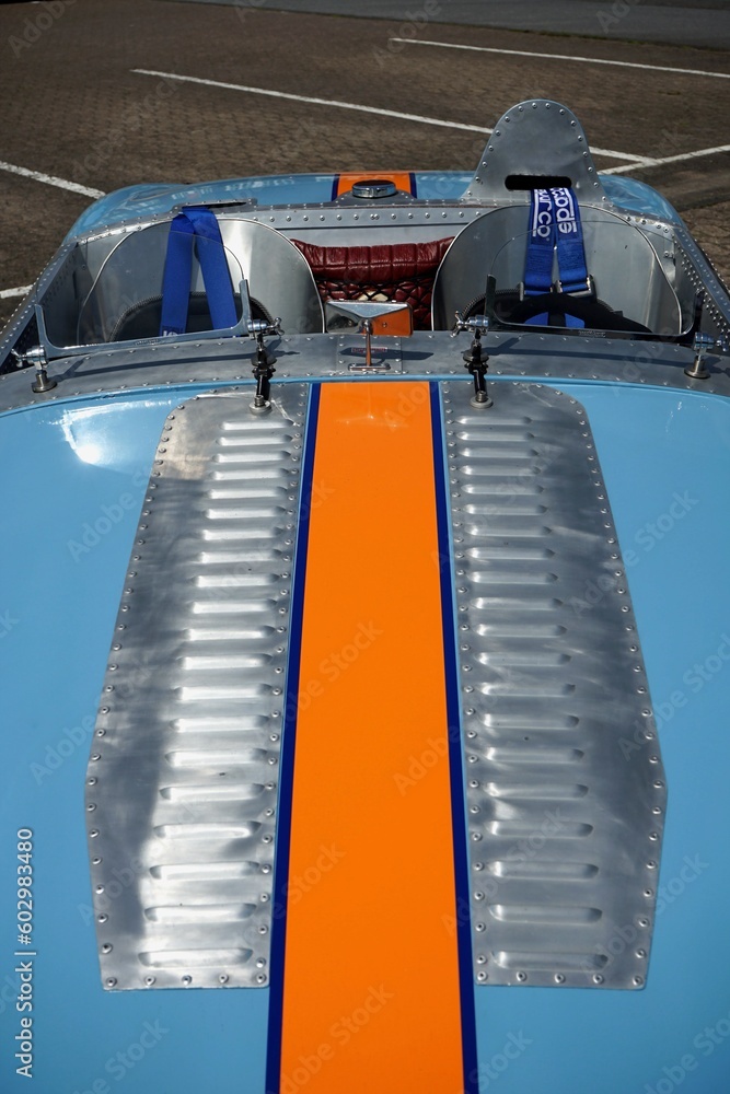 MG Rennwagen Eigenbau im Gulf Racing Design im Stil der Sechzigerjahre ...