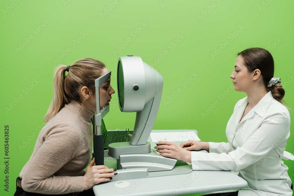 Corneal topography eye vision test for visual description of the shape ...