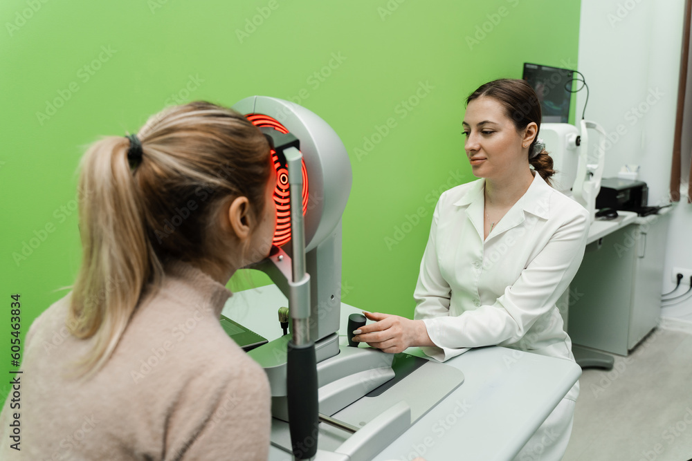 Corneal topography eye vision test for visual description of the shape ...